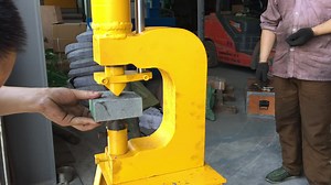 Mighty C Job Site Hydraulic Thin Veneer Stone Splitter