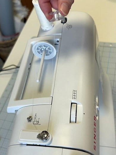 How to wind the bobbin thread on your sewing machine (Singer Stylist machine)