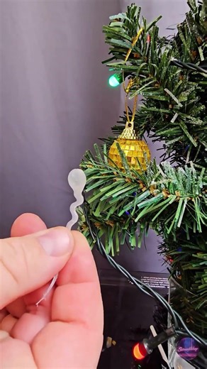 Cheap DIY Tree Decorations Using Hot Glue 🎄
