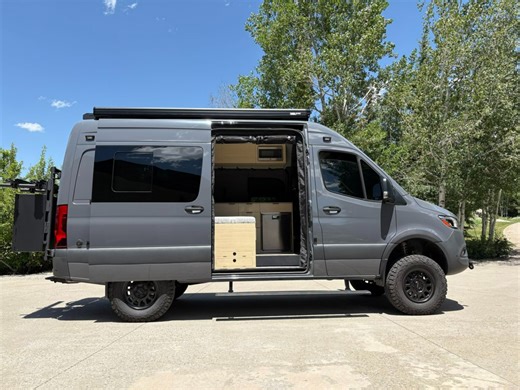 The Explorer Is an All-Season Camper Van Perfectly Balancing Comfort and Off-Road Power