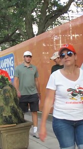 He slapped that tree hard 🤣 | Florida Bushman