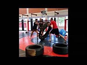 MMA Training mit dem Traktorreifen - Arena Aschaffenburg Achilleas (Full HD)