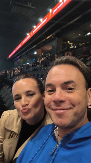 BUTI 🎤 Periodista & 🗣️ Impro | Un P L A C E R, haberlo conocido "personalmente" @sirrodstewart 😀. ¡S H O W inolvidable! Gracias totales, @merynolt, @tavella.nicolas y... | Instagram