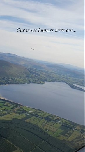 Sunday gave our Wave Hunters some wonderful soaring. Can you see the moment that the other glider, a K8, connects with the wave? And look at the variometer reading at the end. Anyone want to explain what this instrument is telling us? Use the comments... #blessington #blessingtonlakes #wicklowmountains #wicklow #Leinster #soaring #soaringthesky #getoutside #dosomethingnew #flyhigh #aviationclub #flyingclub #glider #gliding #flyinginireland #leinsterglidingcentre | Leinster Gliding Centre