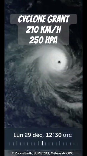 Dernières images satellites des dernières 24 heures du cyclone Grant #worldwidecyclonetracking