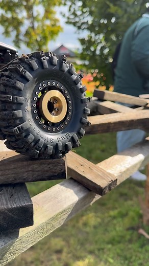 The Axial Capra — a true 4-wheel beast! 🐐🔥 Amazing performance and unstoppable on any terrain. No obstacle is too big for this machine! #axialcapra #rccrawler #rc4x4 #rcoffroad #rcperformance | Mr.Perfect.RC