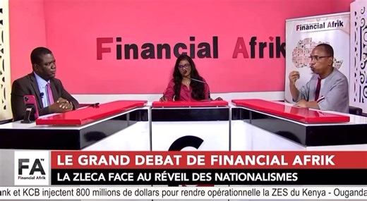 La ZLECA face au réveil des nationalismes La ZLECA, signée en 2018 à Kigali et entrée en vigueur le 1er janvier 2021, devait créer le plus grand marché commun au monde. Quatre ans plus tard, entre retards, barrières persistantes et réveil des nationalismes, son avenir interroge. Pour en parler : -docteur Mohamed H’MIDOUCHE, banquier du développement ancien haut cadre de la bAD. -Et comme d’habitude : -Rivo Ratsimandresy, CEO de la Rencontre des Entrepreneurs (RDE). -Adama Wade, directeur de publ