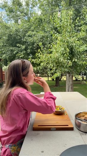 Pippa on Instagram: "Fish tacos - summer is non-negotiable. so easy, especially if you get pre made tacos and frozen fish!! I will admit that in this recipe I used my go-to 2 ingredient flatbread, so they aren’t proper tacos! Honestly, use whatever you prefer - it’ll still taste good. 💌 Recipe Salsa 1/2 pineapple 1 mango 1 red chilli (or desired amount) 1/2 tomato 1 avocado Juice of 1 lime Coriander Salt Olive oil (I use @cobramestate ) (Add red/green onion if you like it!) Flatbread 1 cup of p