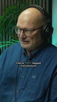 UK Supply Chain Crisis: Impact on Land Rover & Defense #shorts