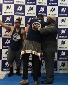 167K views · 340 shares | when in brasil  and my boy @latino gets on the mic, we drop what we’re doing and jive right into a slide of some sort of salsa bachata and whatever you want to call these moves. @je_rodriguesoficial Haha! Mad love! Not going to lie, every second I’m like.. please suit don’t rip don’t rip..   | Kai Greene | Facebook