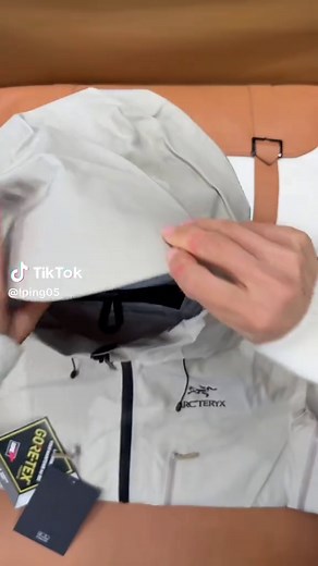 Arcteryx Alpha SV Gore-Tex Pro Ski Jacket Review