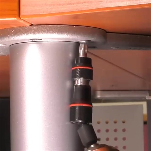 😤 Ever struggled with a screw buried in a tight corner or weird angle? Forget stripped heads and dropped bits. Meet the pivoting magnetic bit holder that turns frustrating jobs into easy wins. 🧲 Strong magnetic lock = no more falling screws 🔄 20° flexible head = reach any awkward spot ⚙️ Built with pro-grade Chrome Vanadium steel Over 8,500 users trust this little tool for smoother, faster projects — from furniture assembly to garage fixes. ⚡ Limited Black Friday Offer — Save up to 50% Today!