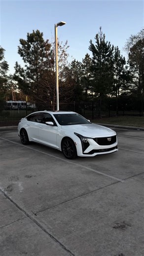 Exploring the Cadillac CT5 Sport Features and Performance