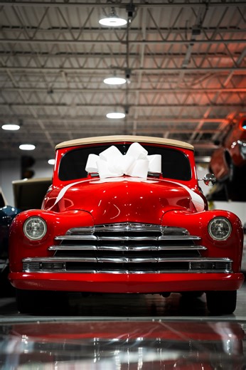 3K views · 81 reactions | Santa stopped by… and it turns out his workshop looks a lot like GLCC this week. ✨ We’re so grateful for our customers and for the continued trust you place in us. We can’t wait for an even better 2026! | Great Lakes Classic Cars | Facebook