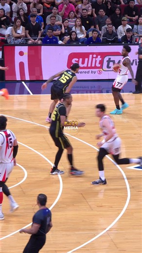 Marcio shakes off Calvin 🕺 LIVE 👇🏽 🏀 RPTV ch 9 and 10 (free tv) 🏀 PBA Rush on Cignal ch 90 & 260 🏀 Pilipinas Live App (download for free livestream) 🏀 OneSports YouTube (free live stream) #PBA50 #PBA50LID #PBA50PhilCupFinalsG3 | PBA