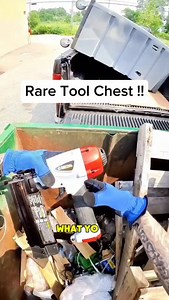 Dumpster diving at the tool store and found a rare tool case!! #dumpsterdiving #tool #tools #reels | Dumpster Dive King