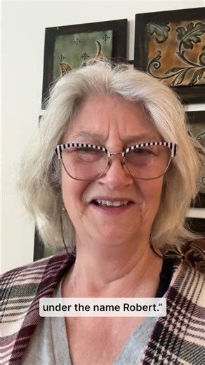 3 Phrases to Get a Table on Your Business Trip