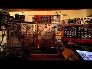 The Klirrfaktor: Kalt (Modular System & Qneo Voice Synth)