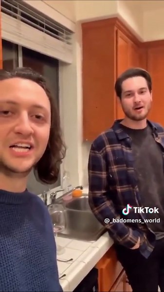 Bad Omens old times but good times #music #metalhead #metalcore #nickruffilo #jollykarlsson #noahsebastian #nickfolio #badomens #badomensofficial #badomenscult #badomensband #musicians