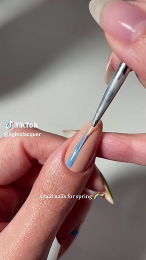 Spring Plaid Nails Tutorial