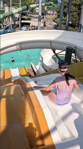 Body Glide Water Slide at Duja Hotel Water Park #waterpark #waterslide #aquapark