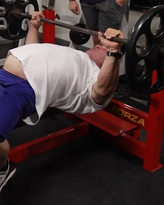 860K views · 4.7K reactions | Strongest bench presser gives the best tips for bench press #fitness #workout #benchpress | Big SC Boy | Facebook