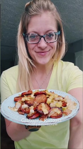 70K views · 1.8K reactions | Cabbage & Kielbasa ☘️ (recipe in comments) #keto #dinner #lowcarb #cabbage #kielbasa #blackstone #griddlenation #stpatricksday #cooking #food #recipes #easyrecipes #quickmeals #kristysketolifestyle | Kristyslifestyle | Facebook