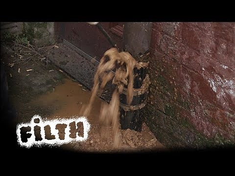 How To Unblock A Soil Stack | Sewage Fountain | Filth Fighters