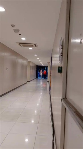 After a brief war of words woth Brian Goorjian, Pido Jarencio gets back to work with Robert Bolick #PBAonSmart 📹 Justine Bacnis/Tiebreaker Times | Tiebreaker Times