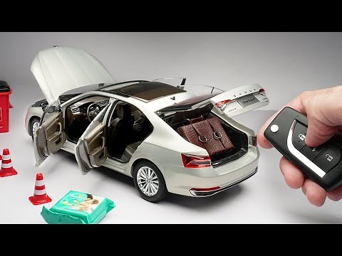 Unboxing of Skoda Superb 1:18 Scale Diecast Model Car