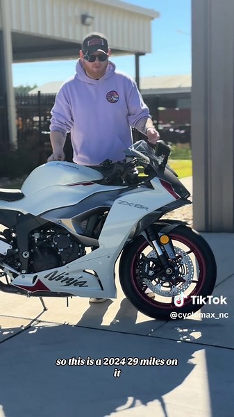 The Best 600 On The Market: Kawasaki ZX6R