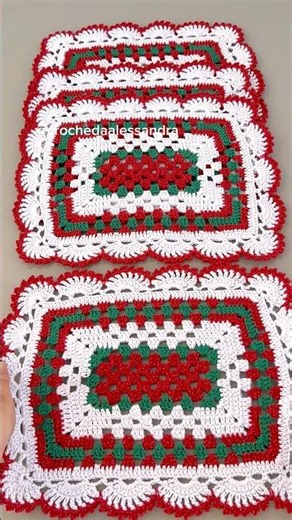 ❤️💚 Rectangular crocheted placemat for Christmas, American style, crocheted Christmas tablecloth.