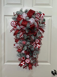 Peppermint Candy Cane Christmas Swag Wreath, Red and White Glitter Holiday Door Swag, Frosted Pine Christmas Door Decor, Peppermint Teardrop - Etsy