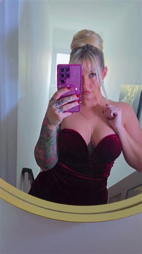 merry Christmas you filthy lot 🥳 #2025 #christmas #selfieposes #familymatters #feelinggoodtoday