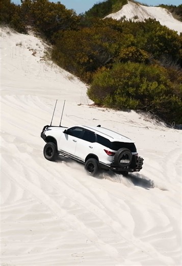 Deflating your tyres for sand driving 🏕️ @jaunt_events Francois from @allterrain4x4.co.za explains to us the importance of deflating tyres when driving in sand. Lowering your tyre pressure to between 0.6 - 1.2 bar (8psi-17psi) can make a huge difference to help you drive on sand. The exact pressure is determined by the weight of your vehicle and type of tyre. A good test is to coast on the sand. If your vehicles drastically slows down, your pressure is to hard. If you continue to coast and floa