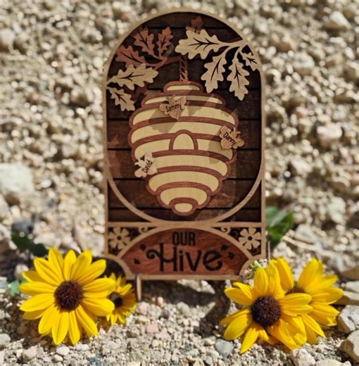 Beehive Family Tree – Custom Keepsake With Names on Bees - Personalized - Etsy