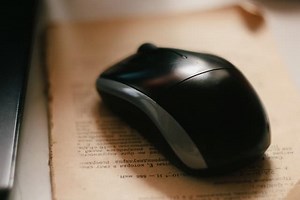 How Long Does Wireless Mouse Last? - The Nature Hero