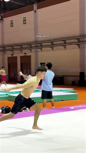 Strong tumbling from Luca Giubellini