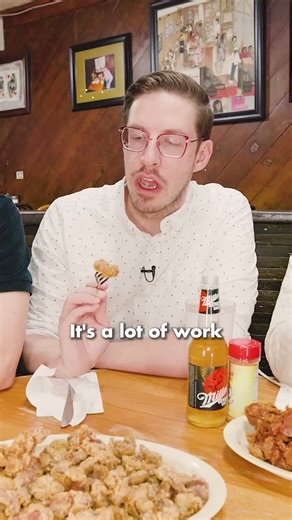 Trying Korean fried chicken gizzards (닭똥집) for the first time | Food review & reactions