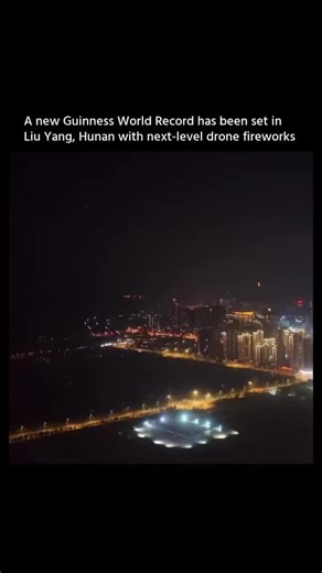 A new Guinness World Record has been set in Liuyang, Hunan 🇨🇳, taking drone fireworks to an entirely new level 🚀 Thousands of drones lit up the sky in a perfectly synchronized display, redefining what modern fireworks can look like. This show proves how technology and creativity are reshaping celebrations around the world. Follow @future_shelf Dm for credit/removal #dronefireworks #fireworks #liuyang #technology #worldrecord 🎆✨