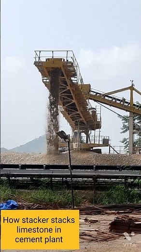 How Stacker works in cement plant। Live stacking of limestone। Working of stacker।