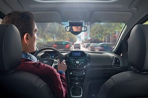 Ford lance un nouveau système de commande vocale