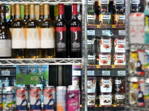 Ontario’s corner stores allowed to sell alcohol as of today