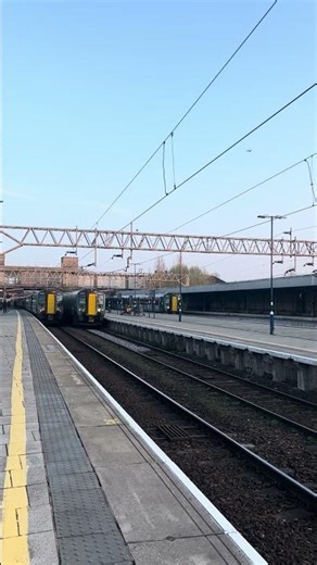 Class 350 departing Stafford with a mega 5 tone!!.