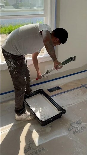 How to paint walls with roller