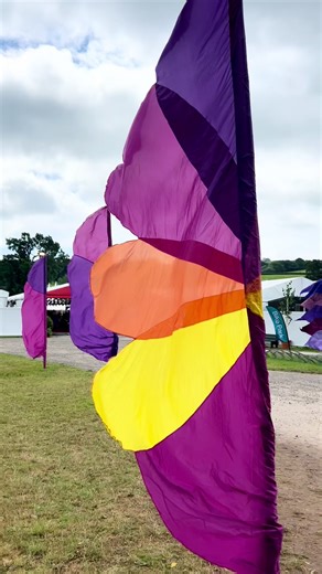 📚✨ Who’s visiting Hay Festival 2026?✨📚 If you need accommodation, take a look at our site, we’re adding new properties all the time! From cosy cottages to stylish stays, we’ve got something for everyone. Don’t see anything that suits? 📩 Get in touch! We can help you find the perfect place. #hayfestival #hayonwye #visit #booksoftiktok #fyp