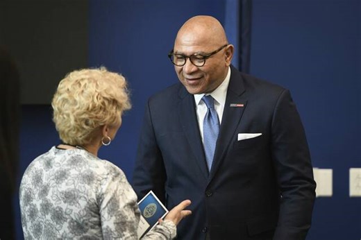 Pa. auditor general visits Westmoreland County Community College to tout new hiring practices