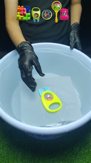 Guess the Tissues! 😮