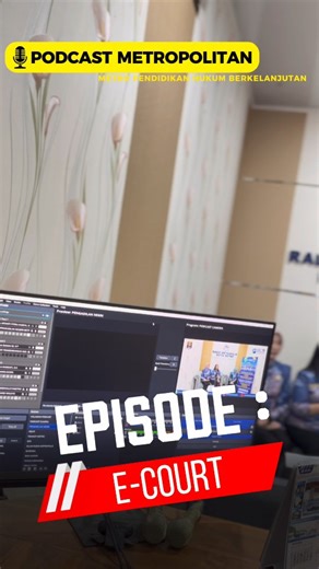 Pengadilan Negeri Metro on Instagram: "METROPOLITAN (Metro Pendidikan Hukum Berkelanjutan) Dengan Tema : E-COURT Saksikan program kami hari Kamis tanggal 22 Januari 2026 Pukul 10.00 s.d 11.00 WIB Sinau bareng mudeng bareng, PN Metro Unggul Unggul Unggul LIVE 📻📺 Melalui siaran Radio Metropolis Kota Metro (91,3 FM), dan di kanal YouTube: 🔹 LPPL Radio Metropolis Informasi mengenai Layanan PN Metro: linktr.ee/pnmet @humasmahkamahagung @pttanjungkarang @ditjenbadilum #pnmetro #pttanjungkarang #dir