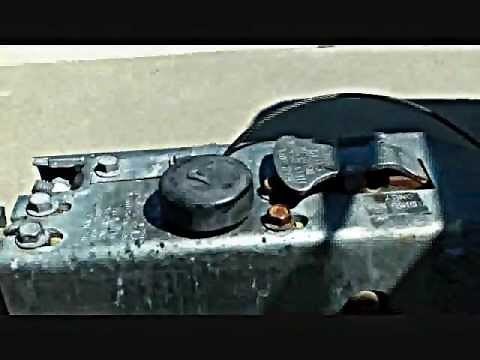 How to unhook a trailer